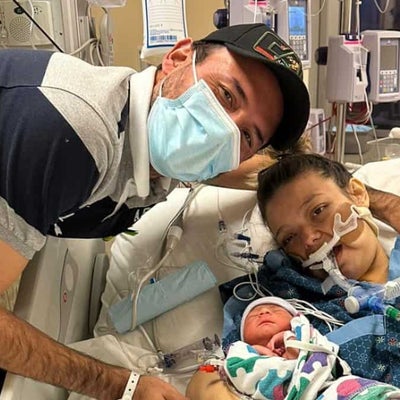 Padres De Paula Durán Viajaron Para Reencontrarse Con Su Hija Con